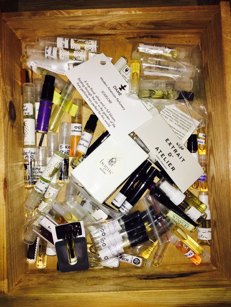 Guide: Var hittar man parfymprover? Samples, prover och pafymtester ...